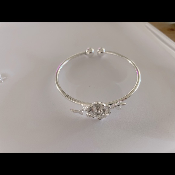 Jewelry | Silver Rose Bracelet | Poshmark